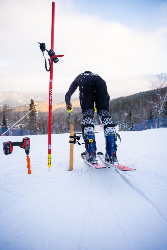 SKI | Start Gate Transmitter - Freelap transponder timing system for skiers